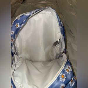 Jansport | Bags | Jansport Daisy Backpack Collegehighschool Size | Poshmark